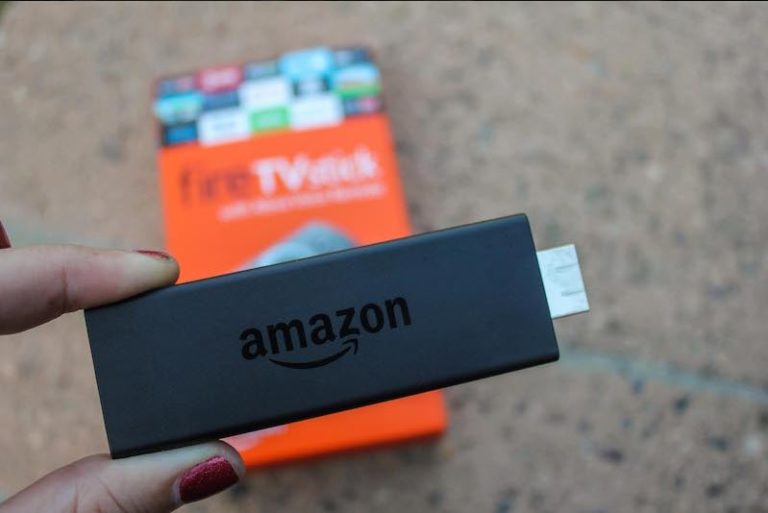 A Holiday Gift Guide: For Digital Nomads and Slow Travelers - Pure Wander