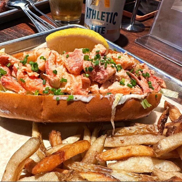 Camden, Maine's delights during shoulder seasons - Pure Wander